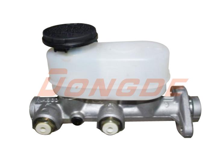 NISSAN 4601018W10 4601018W00 Brake System Brake Master Cylinder.